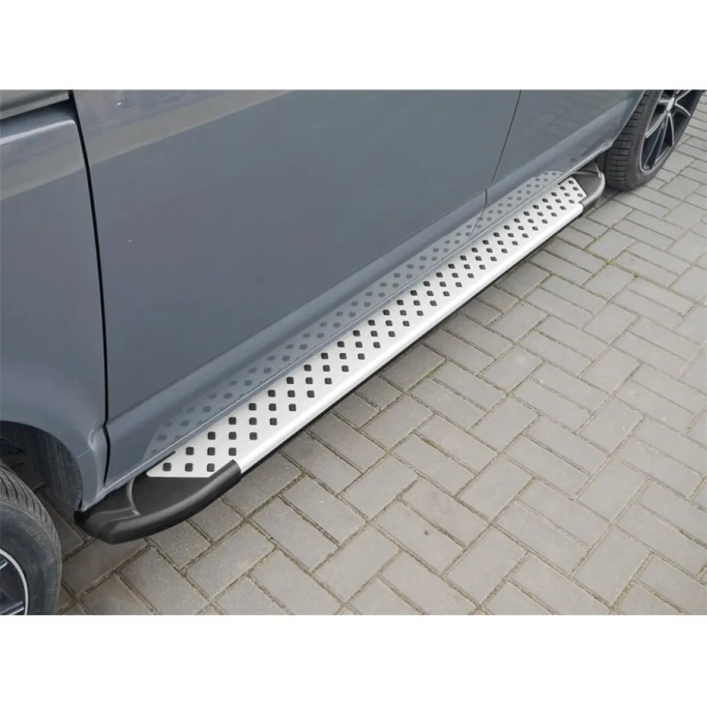 Stopnie boczne - Dodge RAM 1500 2009-2015 (długość: 205-220 cm ...